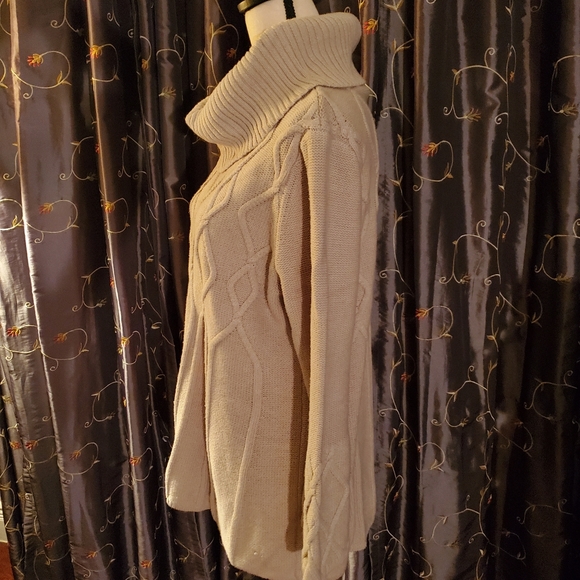 Style & Co. | Sweaters | Light Tan Scoop Neck Sweater | Poshmark